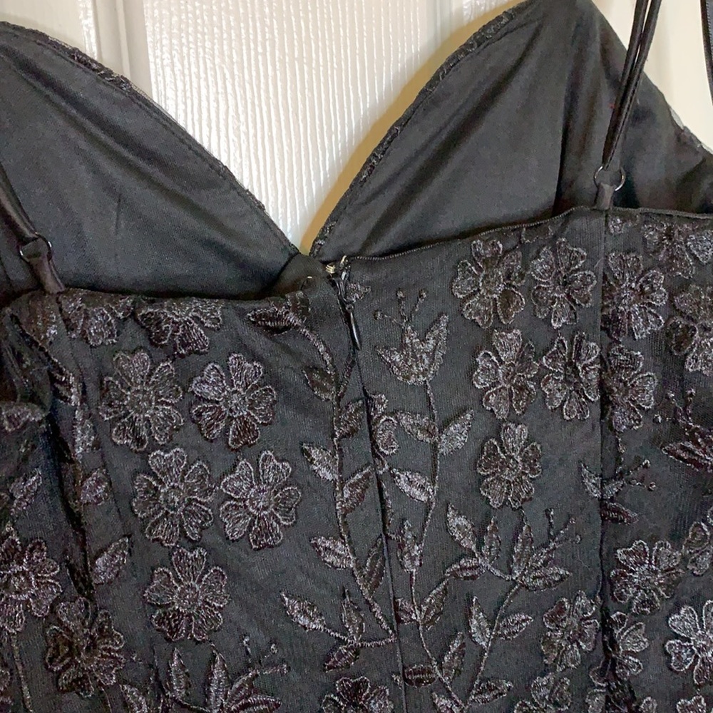 Lulu’s Lacy Black Cocktail Dress - Gem